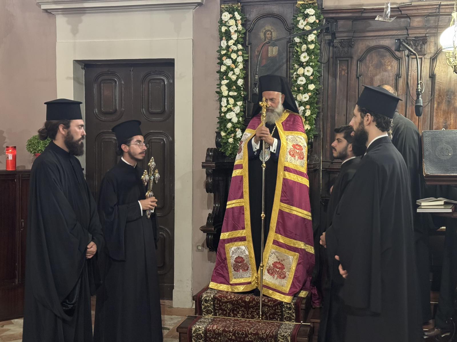 Ο ΜΗΤΡΟΠΟΛΙΤΗΣ ΘΕΣΣΑΛΙΩΤΙΔΟΣ ΤΙΜΟΘΕΟΣ ΣΤΟΝ ΑΓΙΟ ΣΠΥΡΙΔΩΝΑ - Ιερά ...