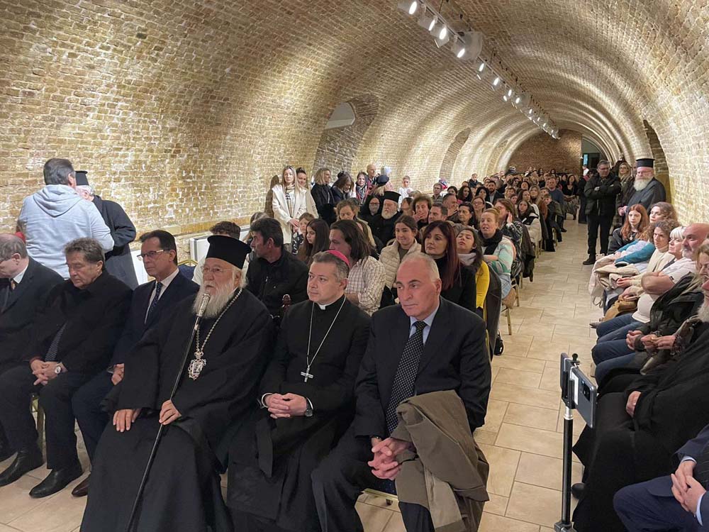 ΤΙΜΗΤΙΚΗ ΕΚΔΗΛΩΣΗ ΓΙΑ ΤΟΥΣ ΕΚΠΑΙΔΕΥΤΙΚΟΥΣ ΣΤΗΝ ΚΕΡΚΥΡΑ